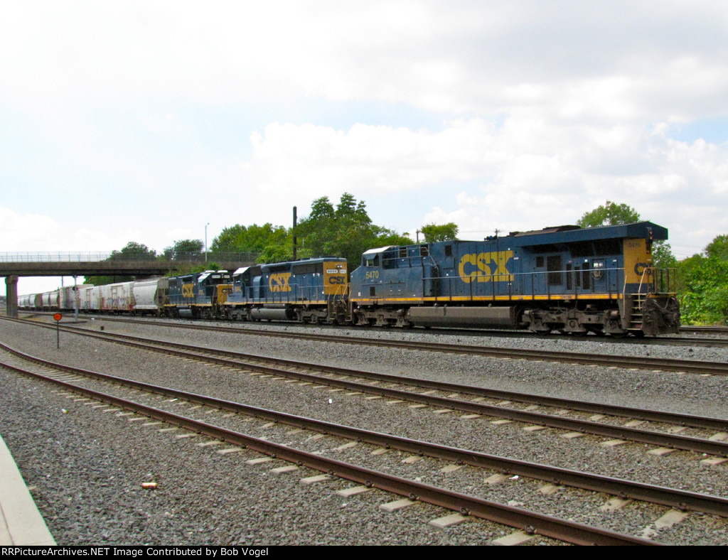 CSX 5470, 8840, 2725